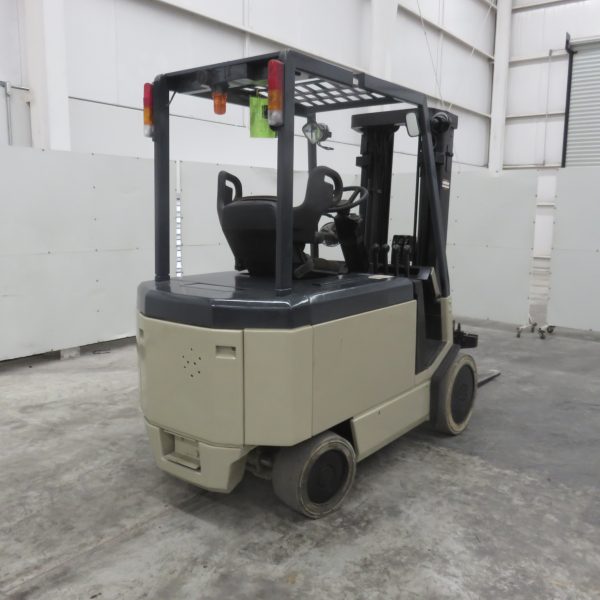 Montacargas Usado Hombre Sentado, Electrico, 6000 Lb, Crown