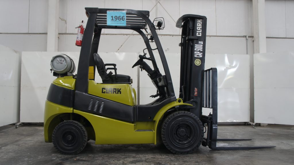 Montacargas Clark Gas LP 5000 LB C25L Semi Nuevo 1966 Venta y Precios
