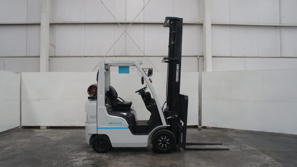 Montacargas Unicarriers 4000 Lb MCP1F2A20LV GAS LP Venta y Precios